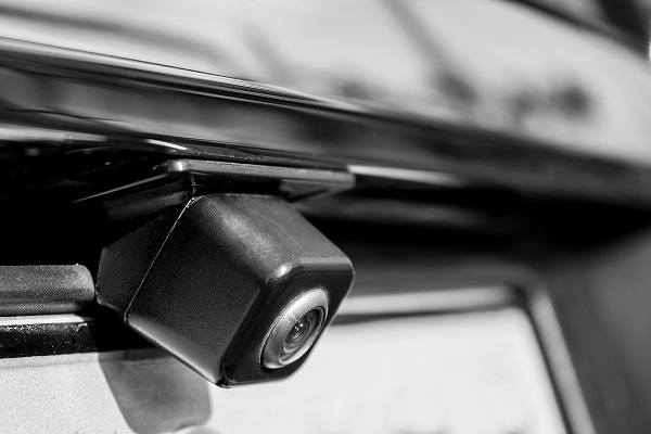 Rear-facing cameras suppliers for automobile for more visibility ...