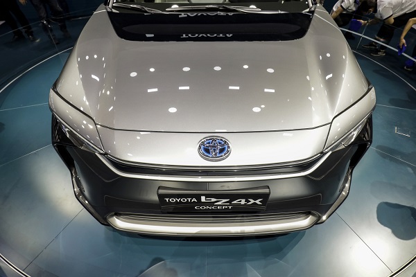 2023 The Electric Vehicle Tipping Point Global Sources